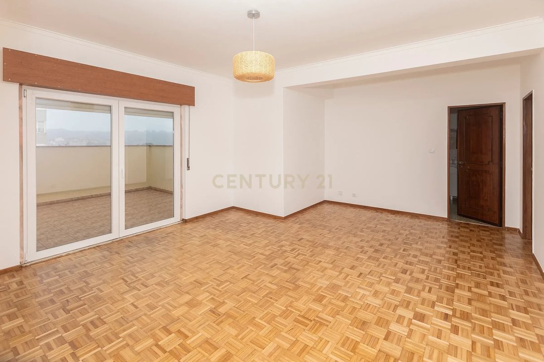 Apartment Amadora Portugal In Falagueira Venda Nova, Lisbon, Portugal ...