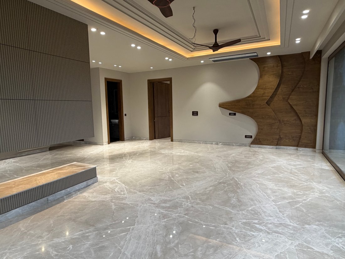 Exquisite Second Floor Residence | Chirag Enclave, In New Delhi, Delhi ...