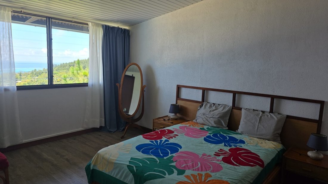 Punaauia Contemporaine In Puna'auia, Windward Islands, French Polynesia ...