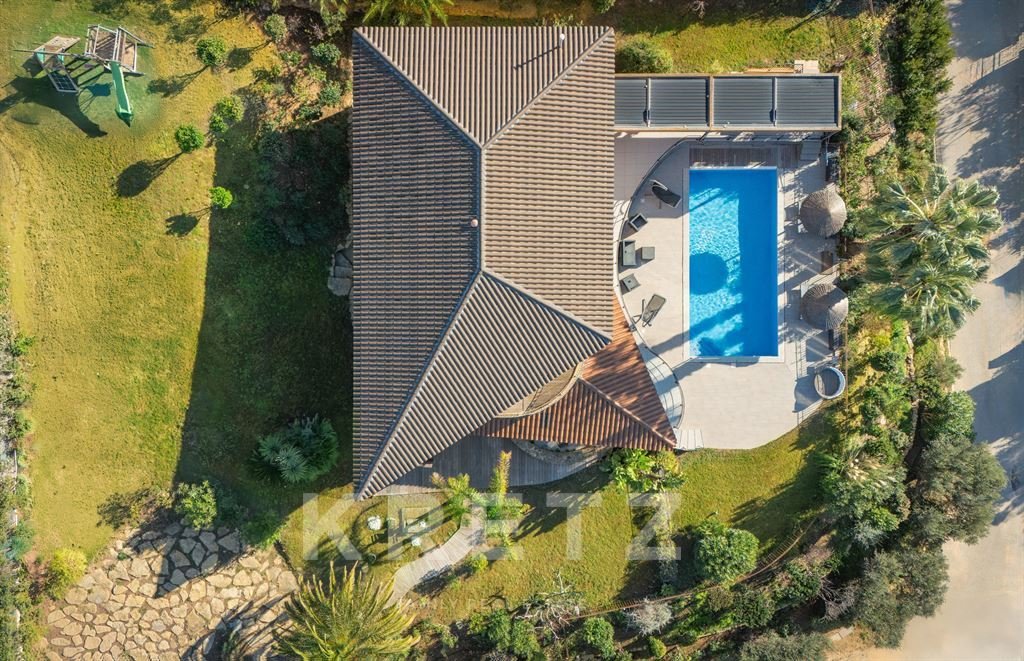 Architect Designed Dans Saint Cyr Sur Mer, Provence Alpes Côte D'azur ...