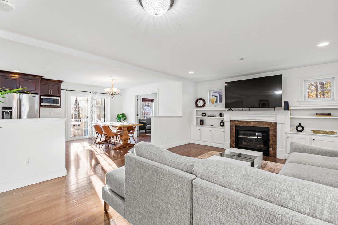 Residential Falmouth In Falmouth, Maine, United States For Sale (16871284)