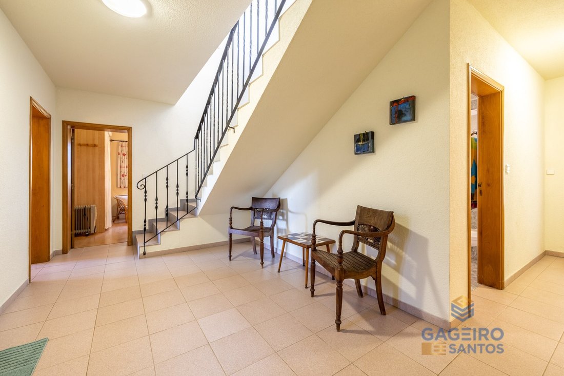 5 Bedroom Villa Rustic Style. Dans São Martinho Do Porto, Leiria ...