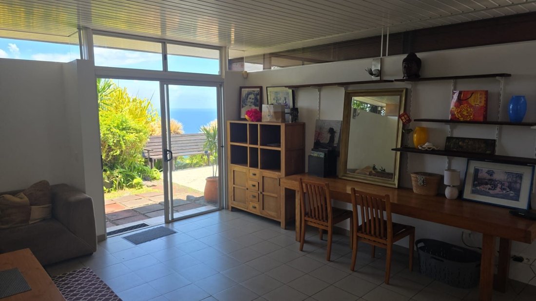 Punaauia Contemporaine In Puna'auia, Windward Islands, French Polynesia ...