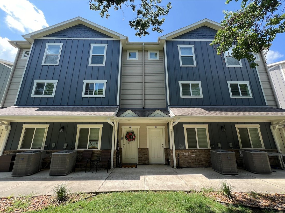 Multi Family In Spring In Spring, Texas, United States For Sale (16887098)