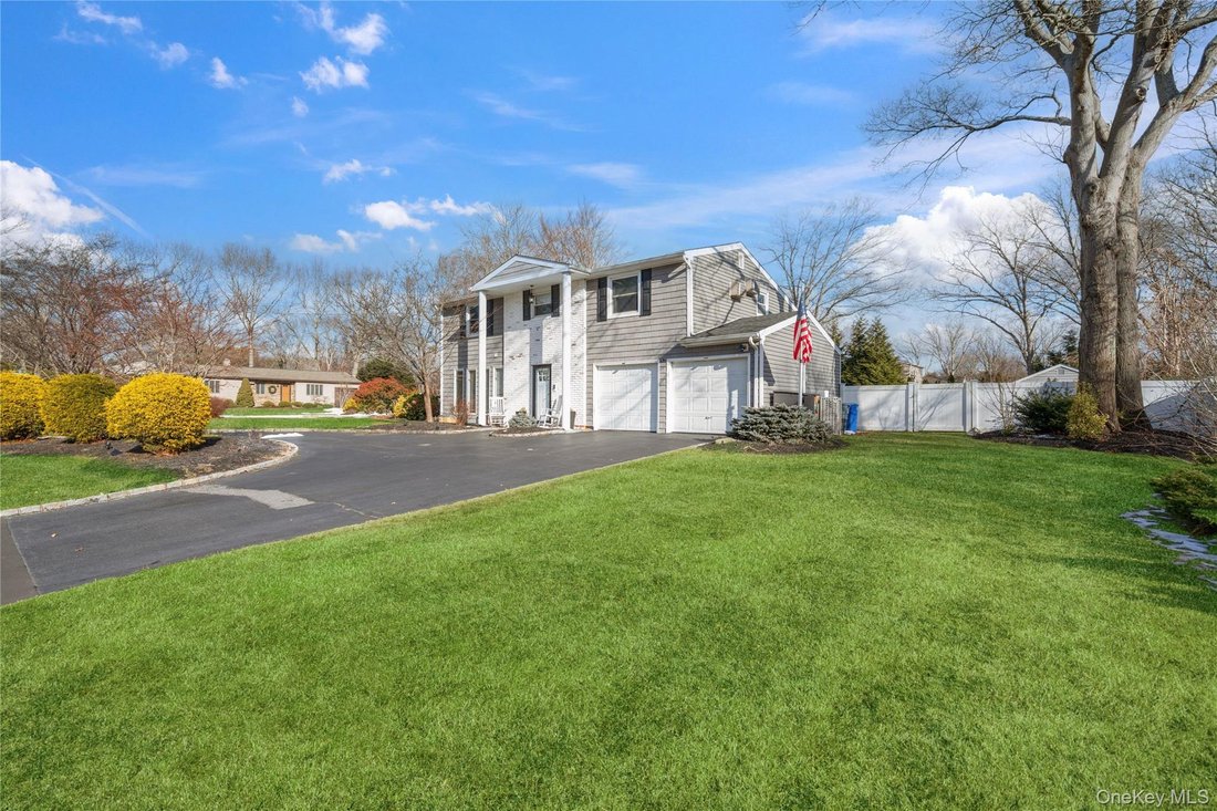 15 Autumn Drive Mont Sinaï, Dans Mount Sinai, état De New York, états ...