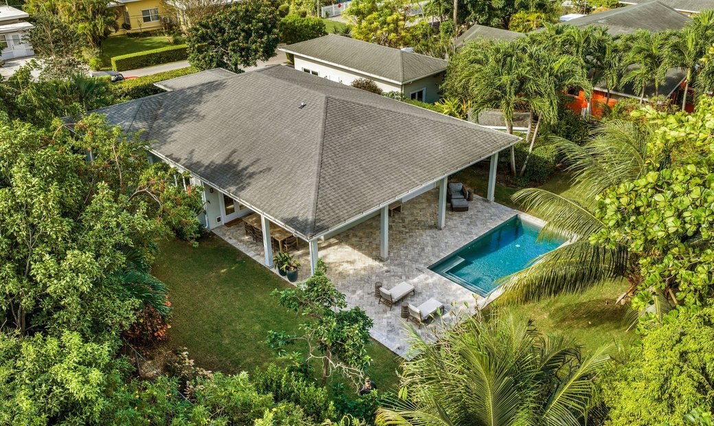 Melmac, Georgetown, îles Caïmans Dans George Town, George Town, îles ...