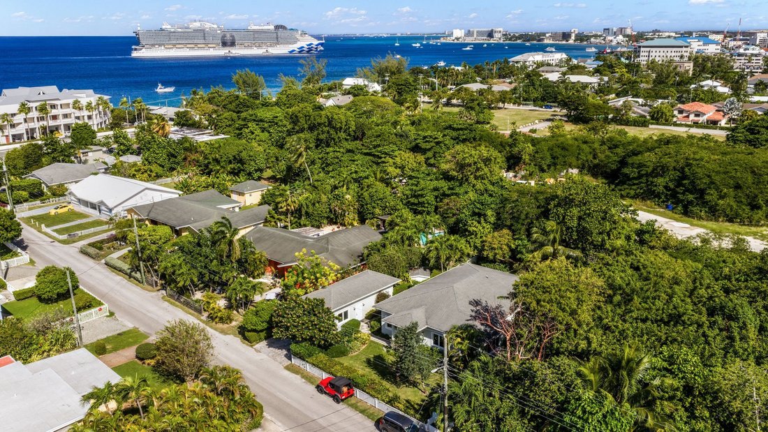 Melmac, Georgetown, îles Caïmans Dans George Town, George Town, îles ...