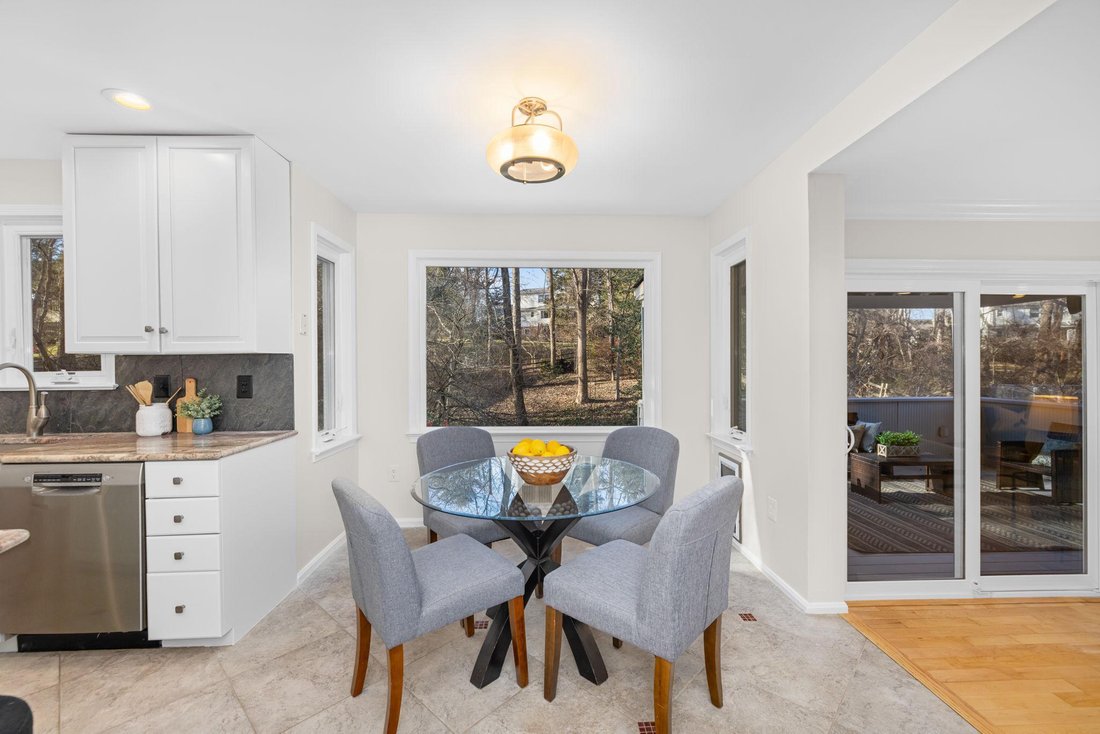 1446 Laurel Hill Road, Vienna, Va, 22182 Dans Wolf Trap, Virginie ...
