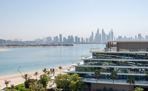 Agent immobilier Anjana Mahna | JamesEdition