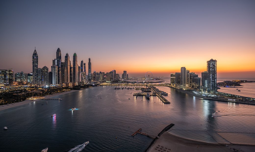 Triplex | Shell & Core | Corner Unit In Dubai, Dubai, United Arab ...