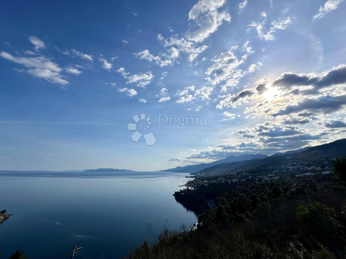 Land Opatija, 6.629m2 In Grad Opatija, Primorje Gorski Kotar County ...