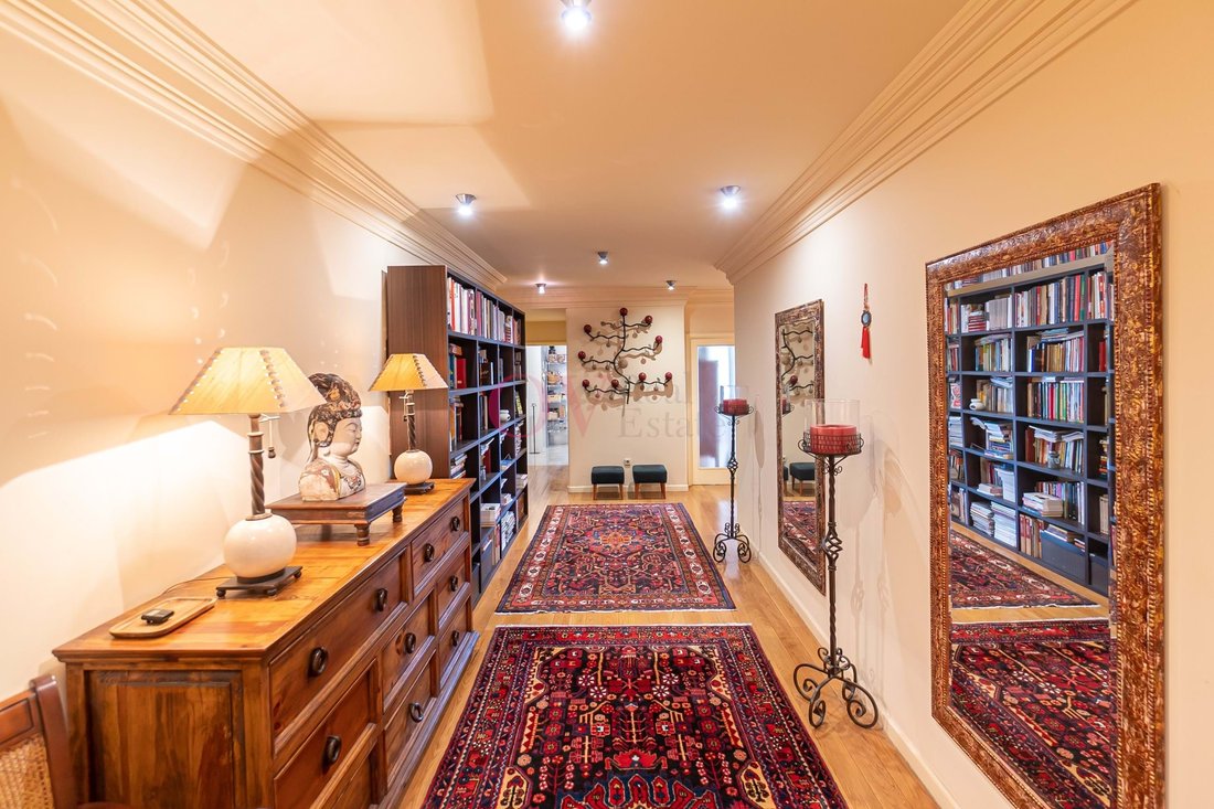 In Cedofeita, Santo Ildefonso, Se, Miragaia, Sao Nicolau E Vitoria ...