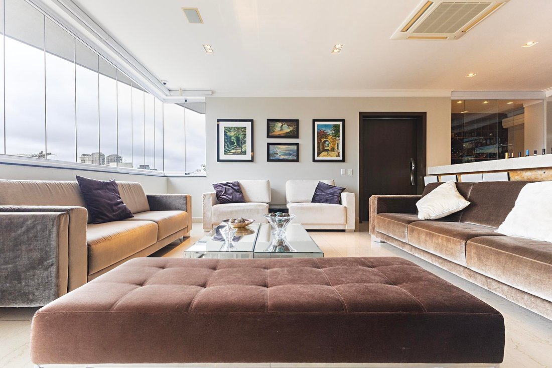 Contemporary Residence With Full In São Paulo, State Of São Paulo ...