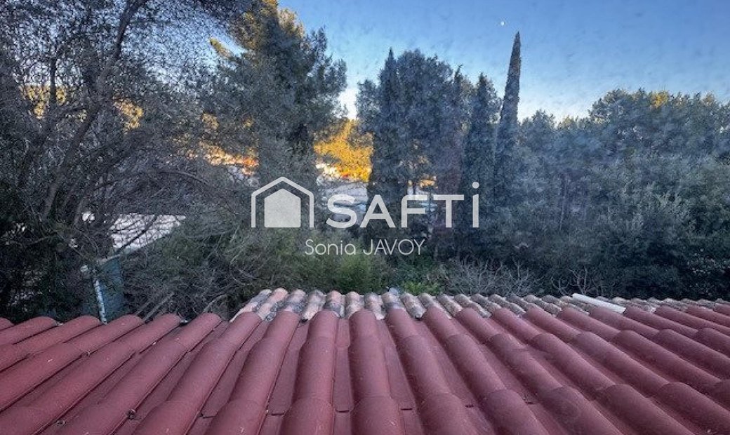 Villa De Caractère Au Calme In Bandol, Provence Alpes Côte D'azur ...