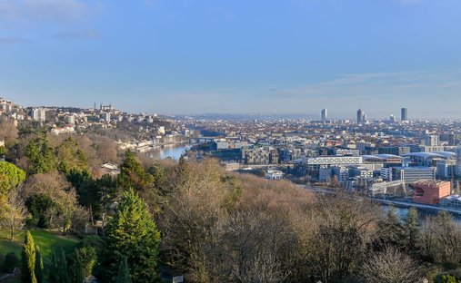 Luxe lotissement sécurisé maisons à vendre à Sainte-Foy-lès-Lyon ...
