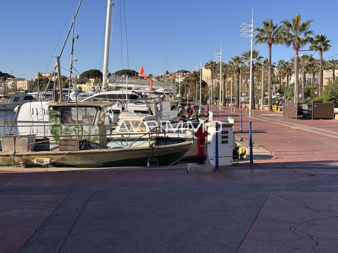 Appartement T4 Dernier étage Avec In Bandol, Provence Alpes Côte D'azur ...