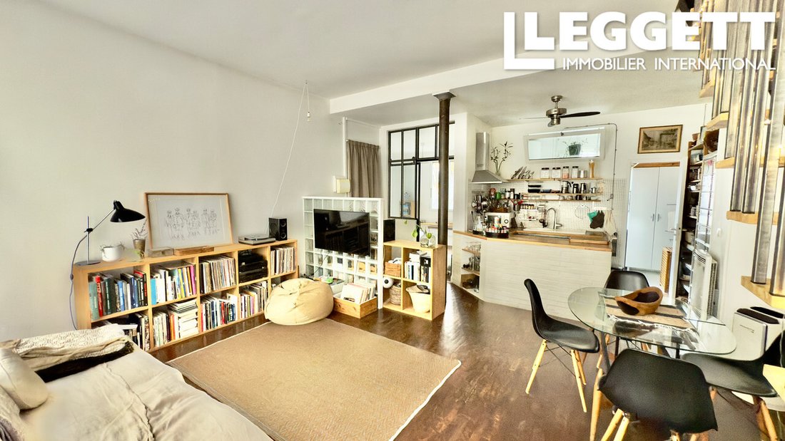 Paris 18e — Lamarck Caulaincourt — Superbe Dans Paris, île De France ...