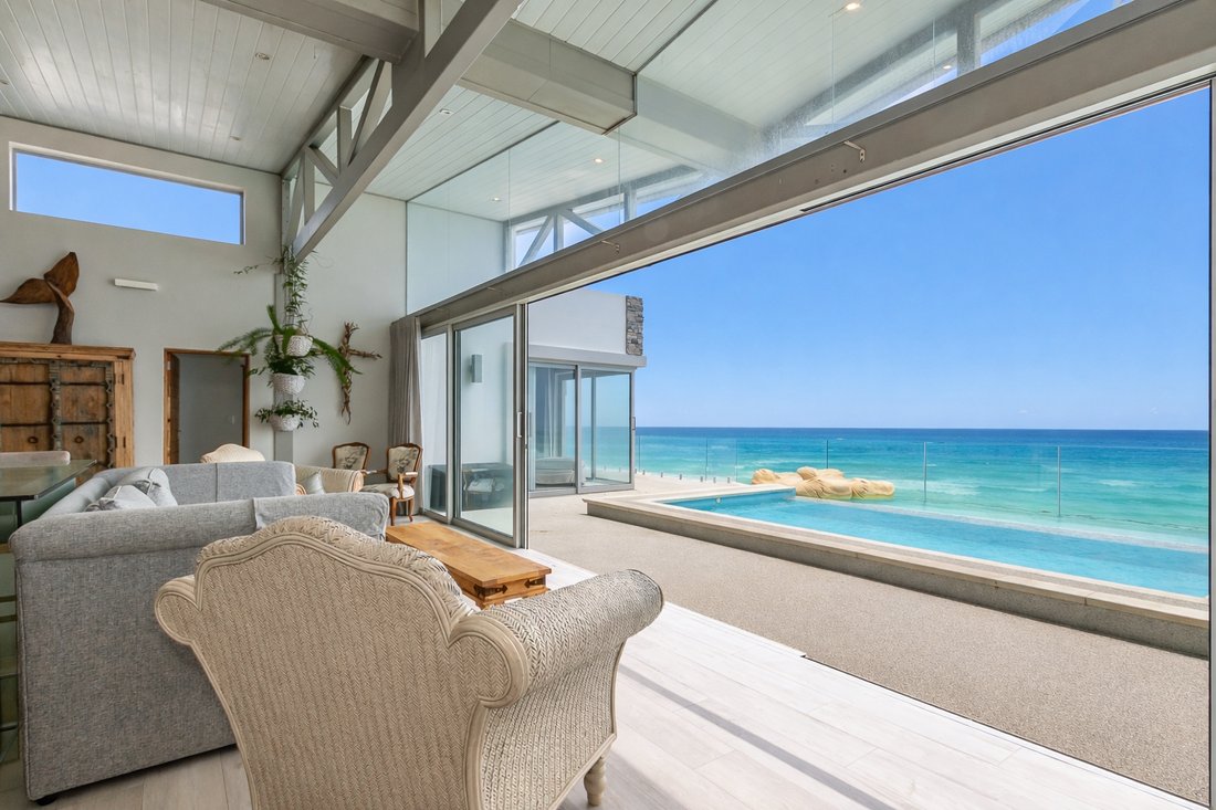 Beachfront Home On Sandy Shores A In Struis Bay, Western Cape, South ...