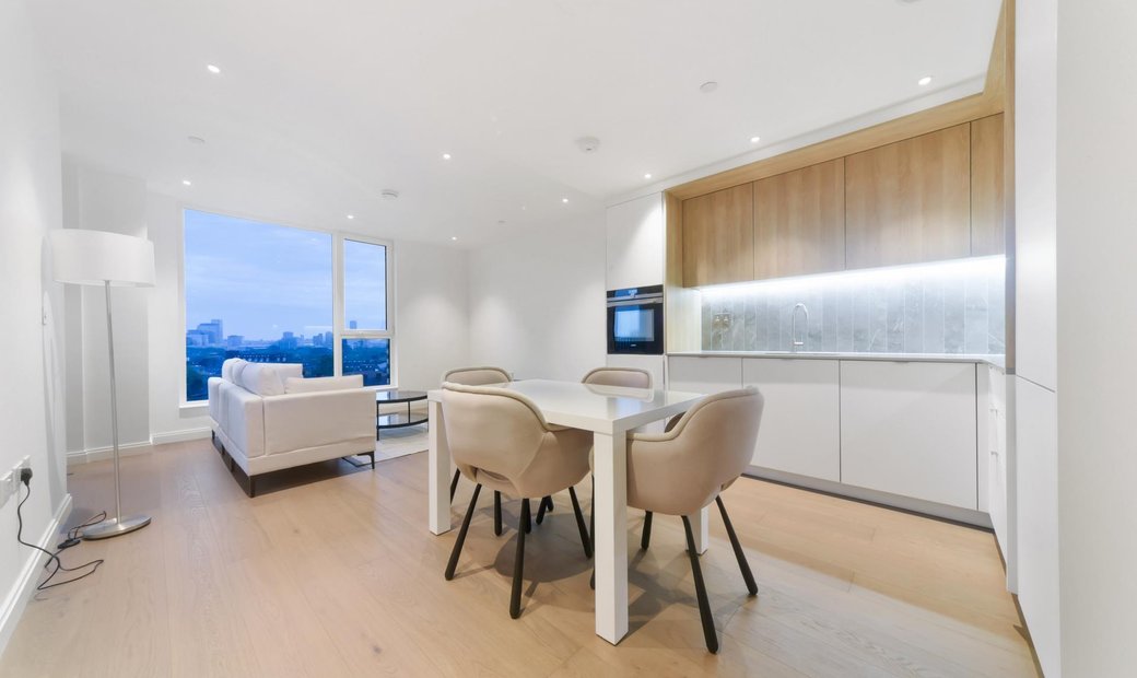 Phoenix Court In London, England, United Kingdom For Sale (16890975)