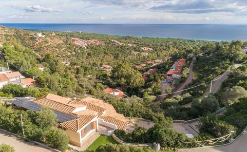 Luxury homes with balcony for sale in Eden Rock, Sardinia, Italy ...
