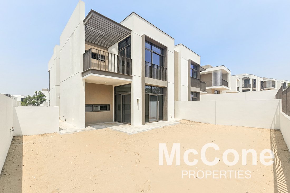 Single Row | Type A | Semi Detached Villa In Dubai, Dubai, United Arab ...
