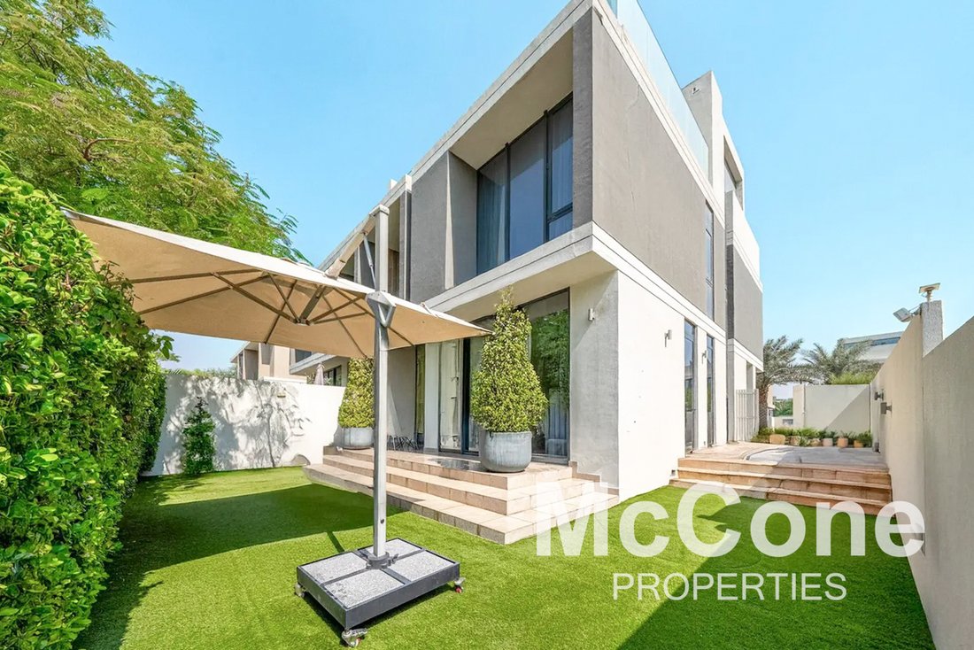 Upgraded | Golf View | Park Backing In Dubai, Dubai, United Arab ...