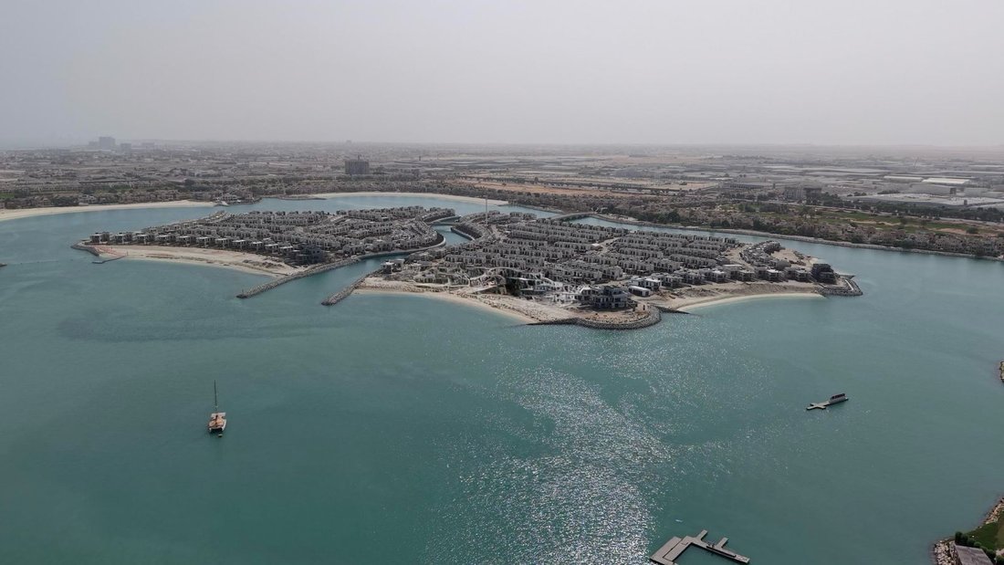 Falcon Island 5 In Al Jazirah Al Hamra, Ras Al Khaimah, United Arab ...