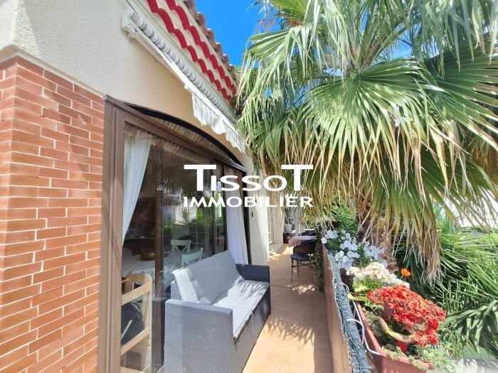 Nîmes Villa In Nîmes, Occitanie, France For Sale (16902314)