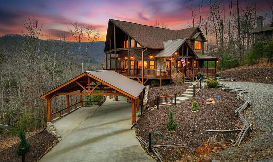 Retraite Dans Un Lodge De Montagne Avec Dans Blue Ridge, Géorgie, états ...