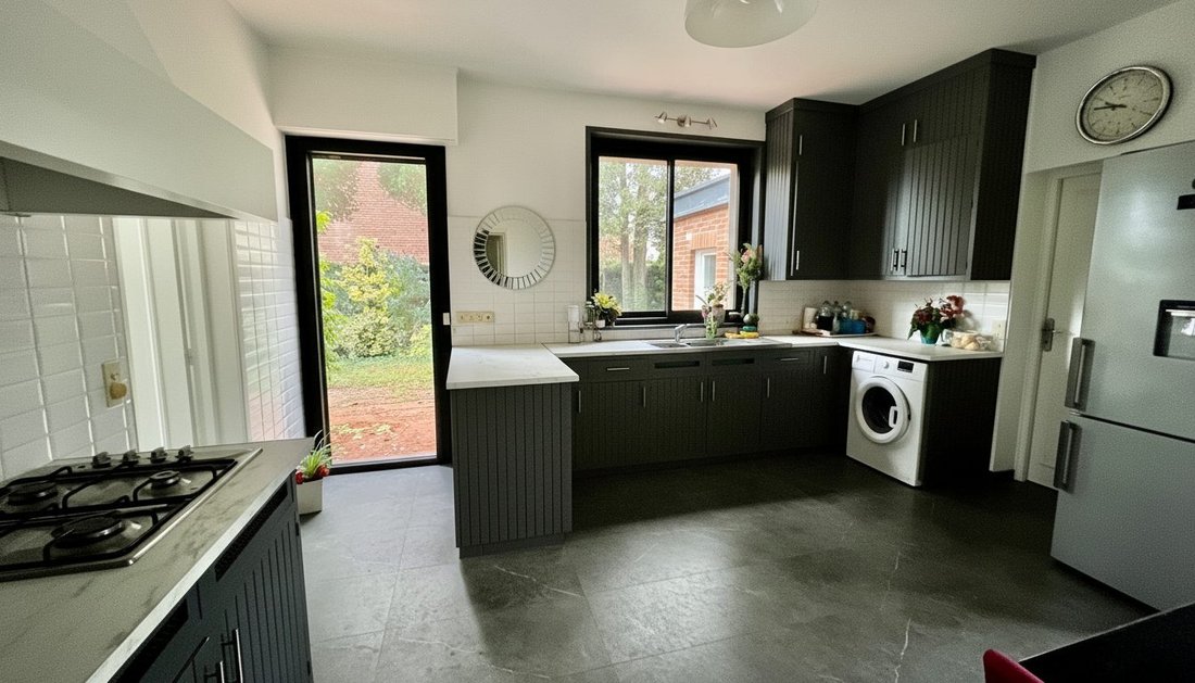 Accueil Individuelle Dans Hem, Nord Pas De Calais, France à Vendre ...