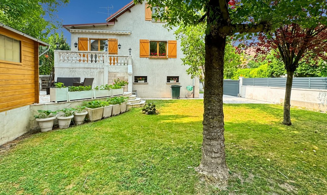 Detached House For Sale, 8 Rooms In Bry Sur Marne, île De France ...