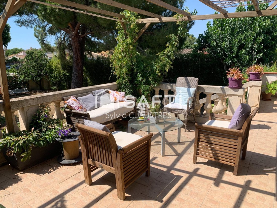 Atypische Villa 308m2 7p 5ch In Valergues, Okzitanien, Frankreich Zu ...