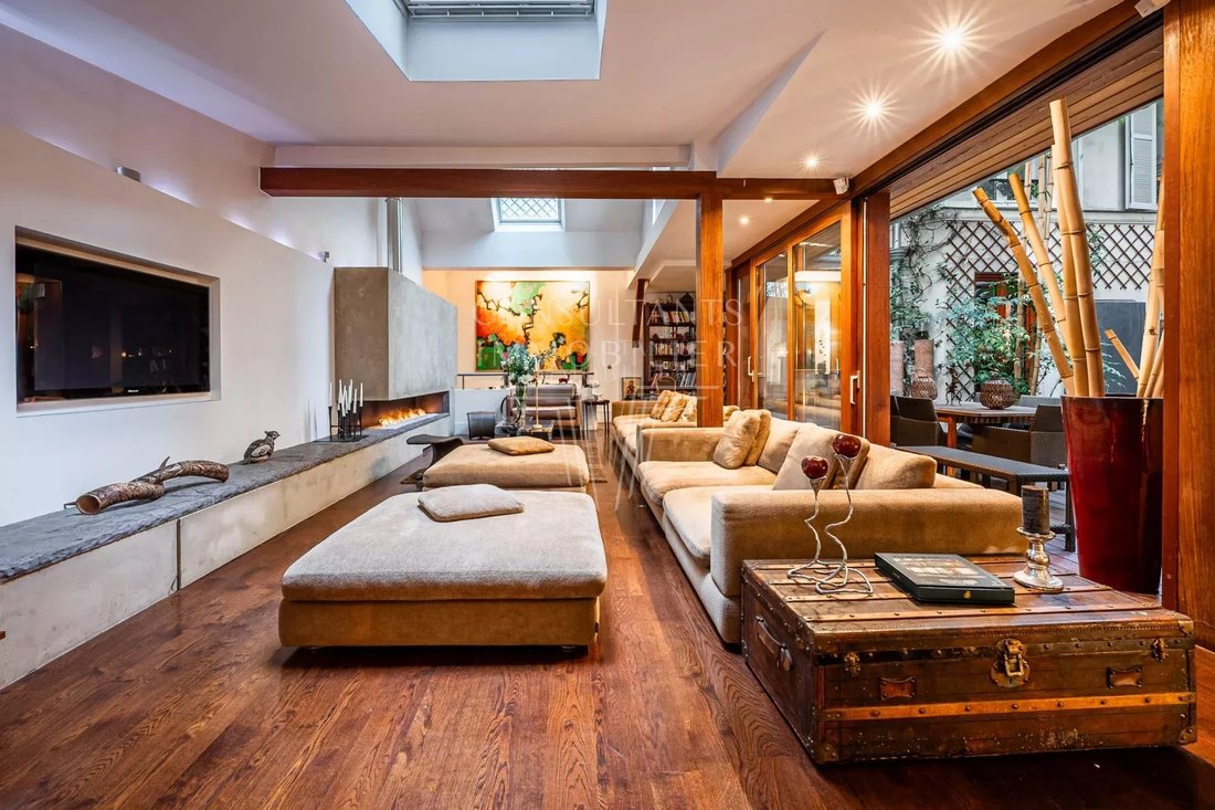 Neuilly Sur Seine House In Neuilly Sur Seine, île De France, France For ...