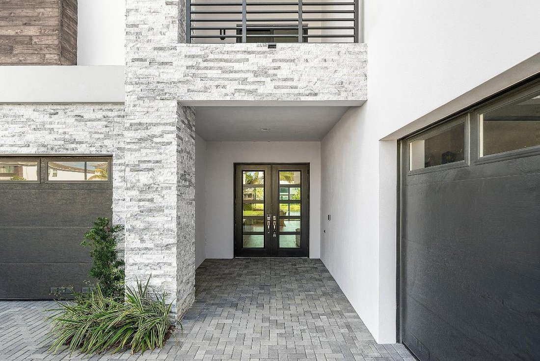 Single Family Residence In Boca Raton In Boca Raton, Florida, United ...