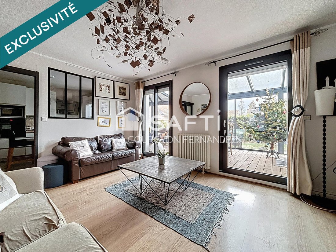 Maison Familiale Quartier Bois Saint Denis En Chantilly, Alta Francia ...