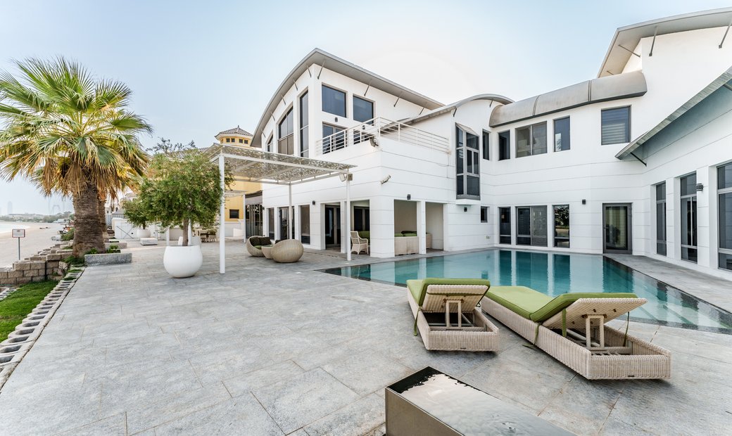 Extended Luxury Villa On Palm Jumeirah En Dubái, Dubái, Emiratos árabes ...