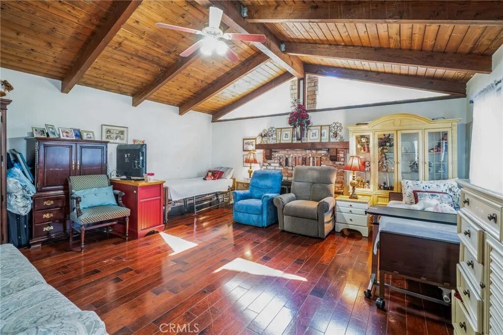 Multi Family In Thousand Oaks In Thousand Oaks, California, United ...