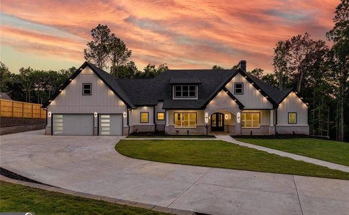 Beycome Brokerage Realty Llc