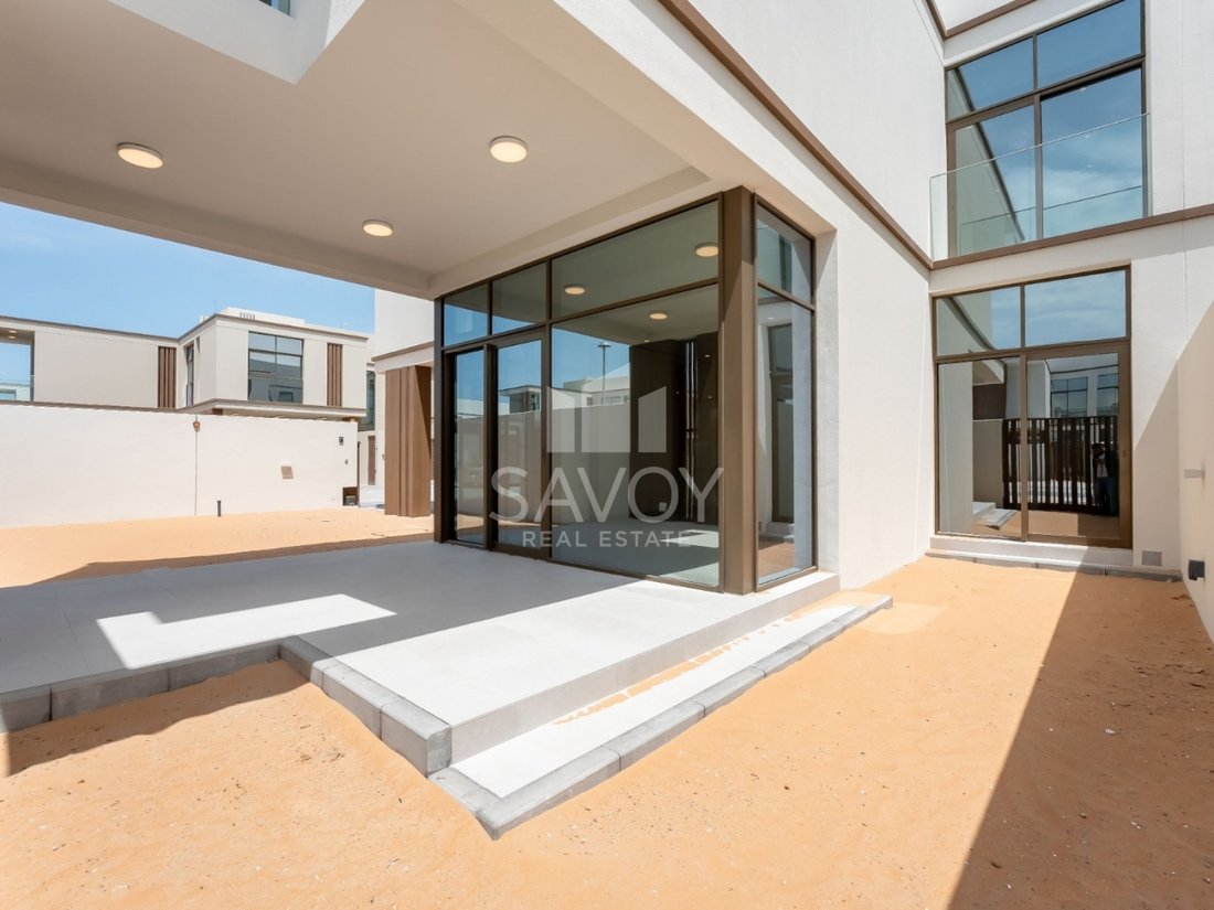 Hot Deal |Unique Th|Largest In Abu Dhabi, Abu Dhabi, United Arab ...