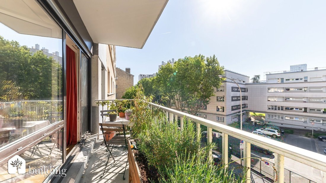 Zu Verkaufen Courbevoie Marceau In Courbevoie, île De France ...