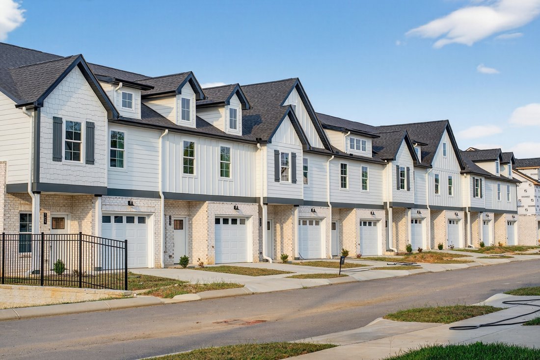 Multi Family In Lebanon In Lebanon, Tennessee, United States For Sale ...