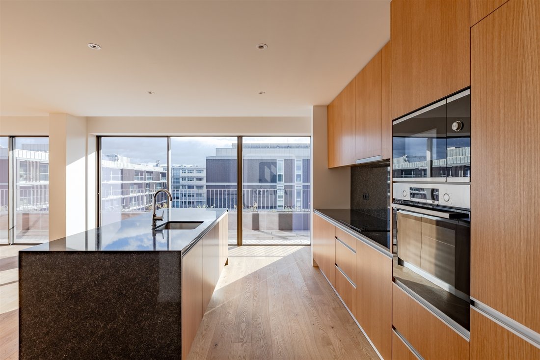 Four Bedrooms In Matosinhos E Leca Da Palmeira, Porto District ...