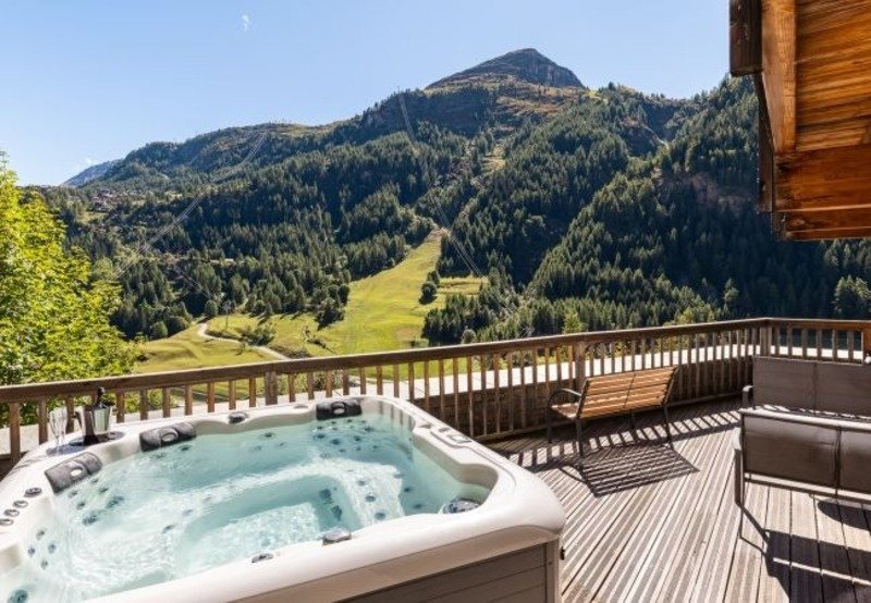 Ultra Premium Alpine Complex Of 3,500 In Tignes, Auvergne Rhône Alpes ...