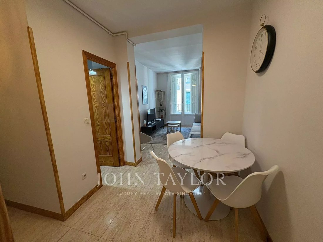 Außenwohnungen Mit Aktiven Mieten Und In Centro, Madrid, Spanien Zu ...