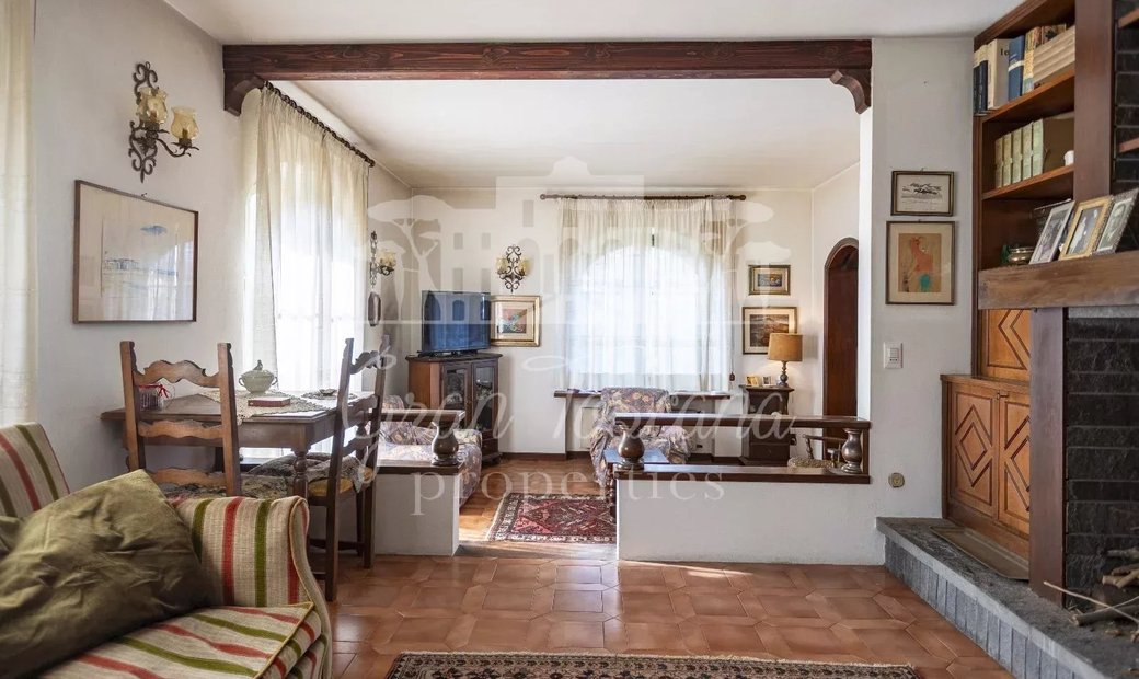 Lido Di Camaiore; Large Duplex House Close To The In Camaiore, Tuscany ...