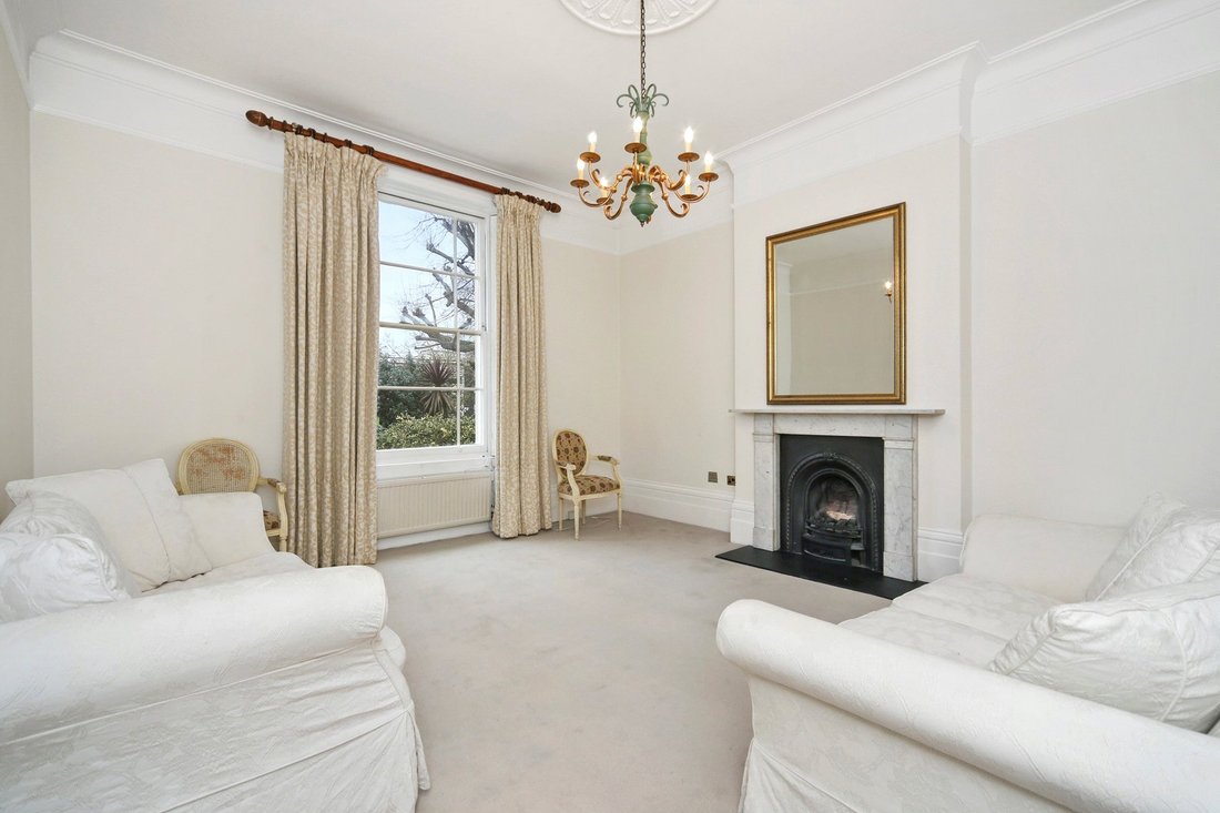 Blomfield Road, Dans Borough Londonien De Barnet, Angleterre, Royaume ...