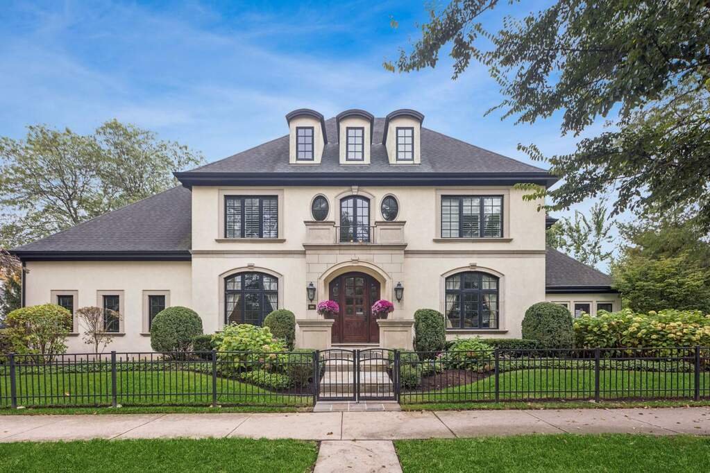 Grand French Revival Home Shines With En La Grange, Illinois, Estados ...