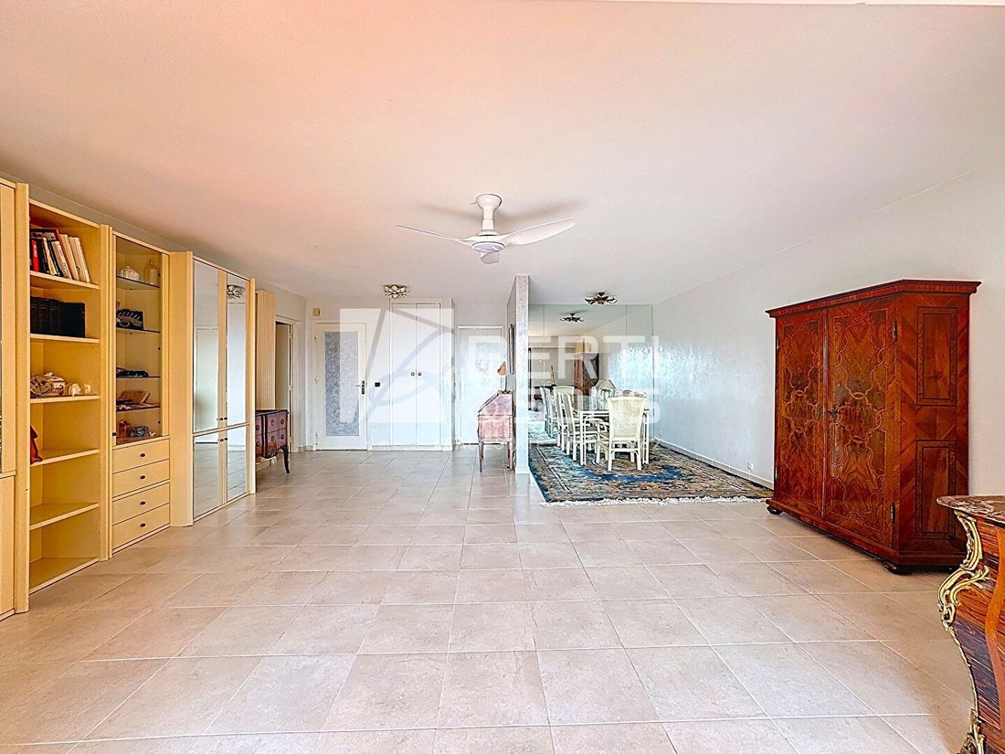 Grand Duc Large In Mandelieu La Napoule, Provence Alpes Côte D'azur ...