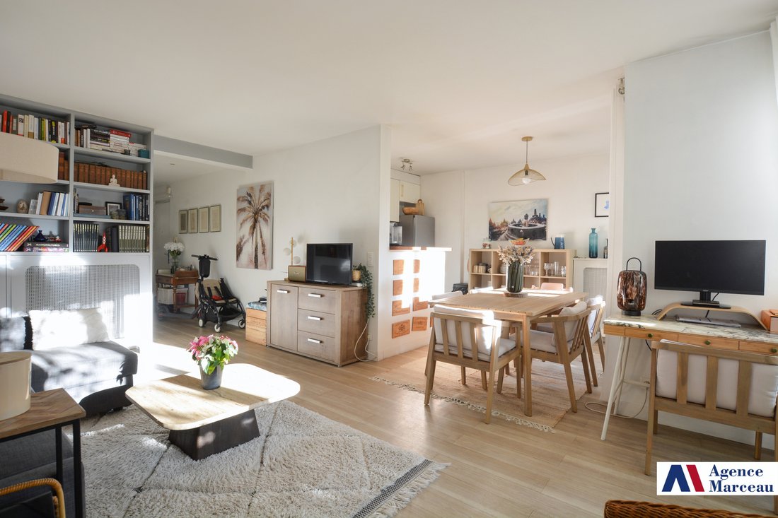 Garden Level With Cellar And Garage En Courbevoie, Isla De Francia ...