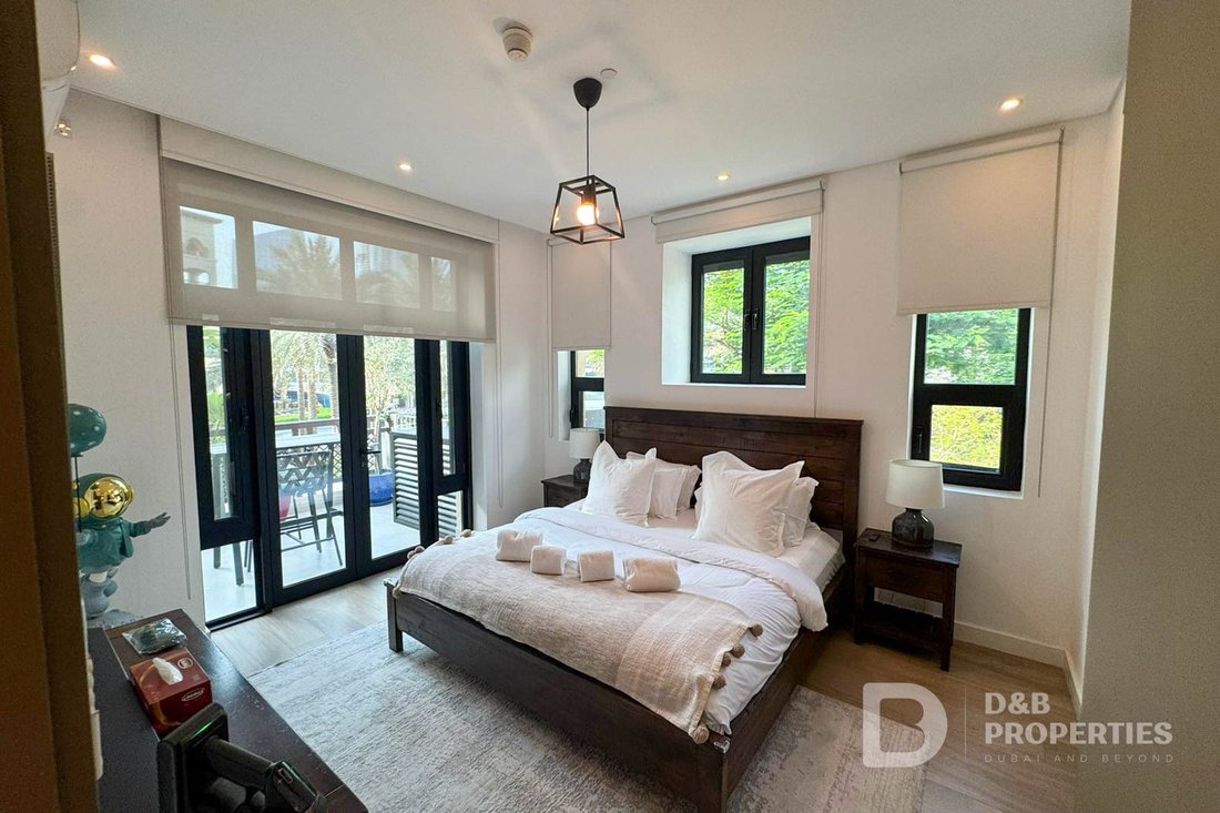 Full Burj Khalifa | Upgraded | Vacant | In Dubai, Dubai, United Arab ...